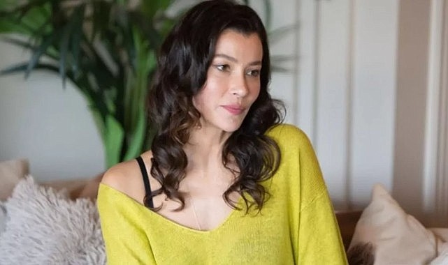 Müjde Uzman 'Kızılcık Şerbeti'nden ayrıldığına yönelik haberlere tepki ... Müjde Uzman 'Kızılcık Şerbeti'nden ayrıldığına yönelik haberlere tepki ...