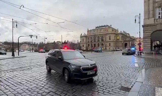 Prag'da Üniversite öğrencilerine silahlı saldırı! - Gündem - AYKIRI ... Prag'da Üniversite öğrencilerine silahlı saldırı! - Gündem - AYKIRI ...